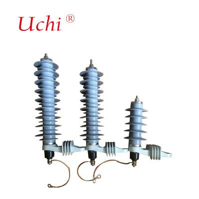 China Pararrayos de goma de silicona de 5kA y 10kA 3-36kV para respuesta rápida en venta