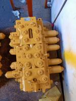 Valvola di seconda mano dell'escavatore di Kawasaki Kobelco sk200-1/3 sk200-4 di controllo della valvola KMX15E 2436u281f3 della banca principale nuovissima della valvola