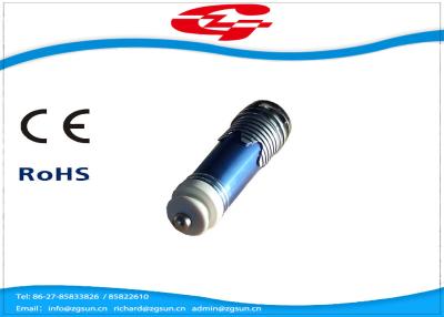 China Mini Commercieel Auto van de Zuiveringsinstallatieoxgen van de de Auto Verse Lucht van de Ozongenerator Ionisch de Barozon 12v 6mg/u Te koop
