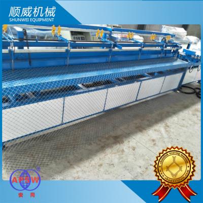 China Kettenglied-Zaun-Maschine der Spannungs-380V volle automatische 4,2 Meter-spinnende Breite zu verkaufen