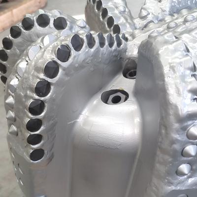 China Diamond Drilling Rig Bit  17-1/2 Inch 6 Blades PDC Drill Bit of  API Spec for sale
