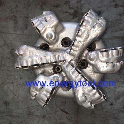 中国 API ダイヤモンド 掘削 8-1/2 " 6 刃の PDC 掘削 石油フィールドのビット 販売のため