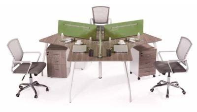 Chine Séparations matérielles en bois modernes de meubles de bureau pour le service d'OEM de 3 personnes à vendre