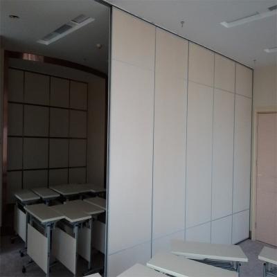 중국 연회 홀을 위한 통행 문을 가진 접히는 움직일 수 있는 방음 미끄러지는 칸막이벽 판매용