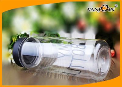 Cina BPA liberano le bottiglie di plastica della bevanda del succo di frutta 500ml, bottiglie di acqua di Infuser della frutta con il coperchio a vite in vendita