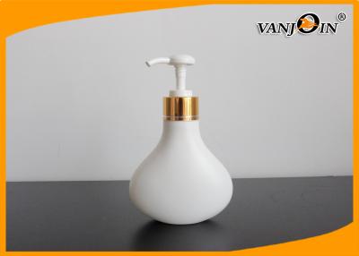 Cina le bottiglie di plastica vuote ovali di 100ml 150ml 300ml per il cosmetico con lozione pompano ecologico in vendita