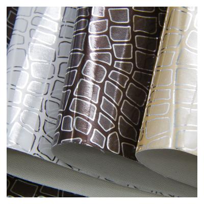 Cina Waterproof Casual Geometric Shape Men Faux Leather Fabric Luxury Synthetic Leather Fabric in vendita