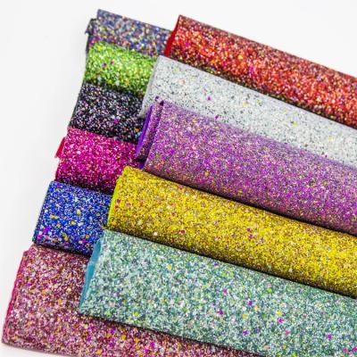 Cina Waterproof Mirror Glitter PU Vinyl Faux Vinyl Fabric Outdoor Chunky Leather For Shoes in vendita