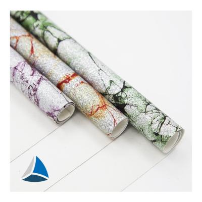 Cina High Quality Glitter Film Pattern Fabric PU Faux Leather Abrasion-Resistant For Shoes in vendita