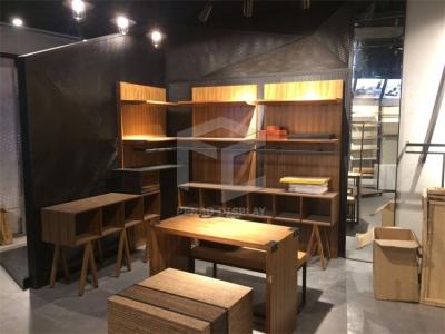 中国 すばらしい鋼鉄軍隊の注文仕立て均一衣類の店の表示家具 販売のため
