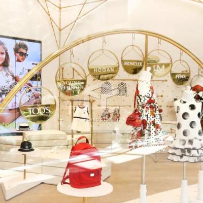 中国 単量体の設計小売りの衣類の店の棚はEPEの泡の包装を表示する 販売のため