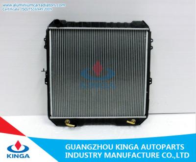 Κίνα θερμαντικό σώμα της Toyota αργιλίου του 1997 - του 1999 HILUX KB-LN165 PA26/στην αγκίδα προς πώληση