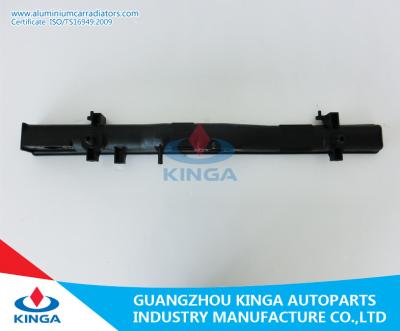 중국 Toyota Hiace를 위한 유입관 31mm 자동차 부속 방열기 플라스틱 탱크 판매용
