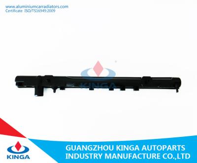 Κίνα Υλικό επισκευής PA 66 δεξαμενών θερμαντικών σωμάτων του πλαστικού αυτοκινήτων θερμαντικών σωμάτων Mitsubishi Lancer «92-94 δεξαμενών προς πώληση