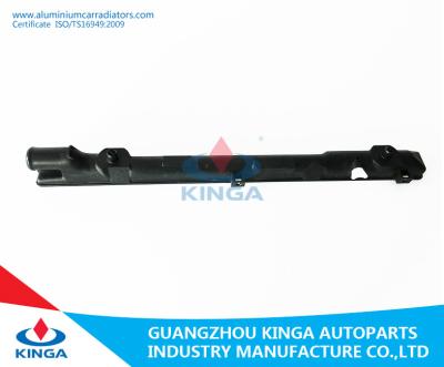 Κίνα Πλαστική δεξαμενή θερμαντικών σωμάτων επισκευής για τα μέρη αυτοκινήτου ΒΑΓΟΝΙΏΝ ΕΜΠΟΡΕΥΜΆΤΩΝ J18A'96-02 SUZUKI CALTUS προς πώληση