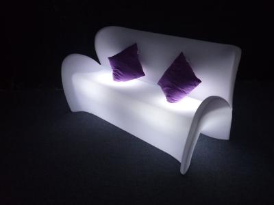 China Forma para eventos exteriores, UL da borboleta do sofá da luz do diodo emissor de luz de três Seaters do CE alistado à venda