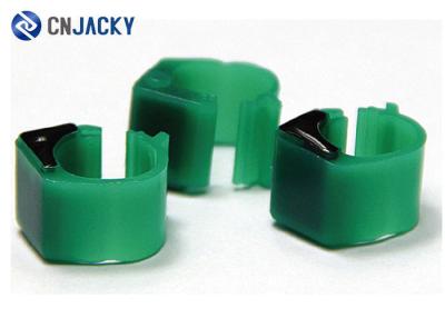 Cina Gli anelli del piccione viaggiatore di TK4100 RFID per il piede, piccione di colore verde lega la goccia resistente in vendita