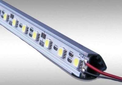 China Aluminiumstreifen-Licht wasserdichter Rgb 2835 des profil-SMD RGB LED einfach zu installieren zu verkaufen