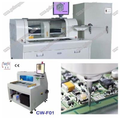 China Máquina de desmontaje de paneles PWB Equipo automático de separación de PCB CNC en venta