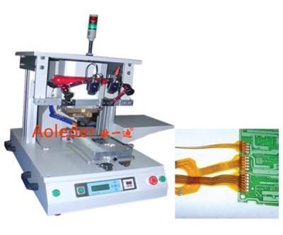 China Máquina de soldadura automática de PCB con control de fuerza preciso, máquina de unión de cabeza de termodo en venta