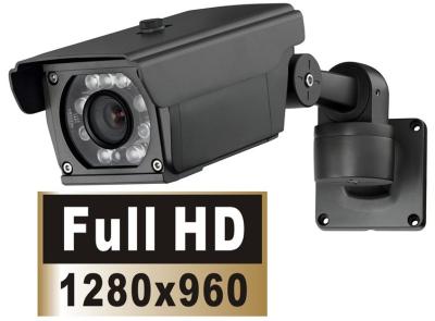 Cina macchine fotografiche del IP di 1.3M 960P HD lente mega di Varifocal dei pixel di 22mm - di 9mm con la distanza di 60m IR in vendita