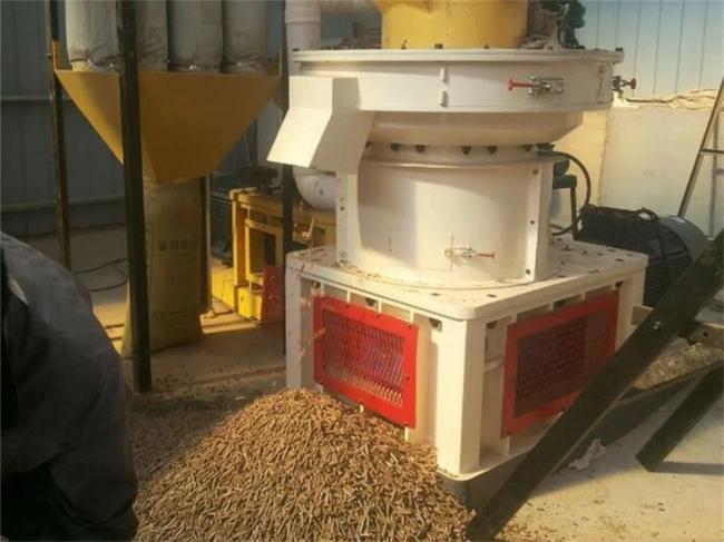 Alfalfa Fuel Hay Straw Chips Grass wood pellet mill machine
