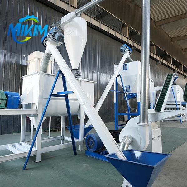 Duck feed pellet production line in operation