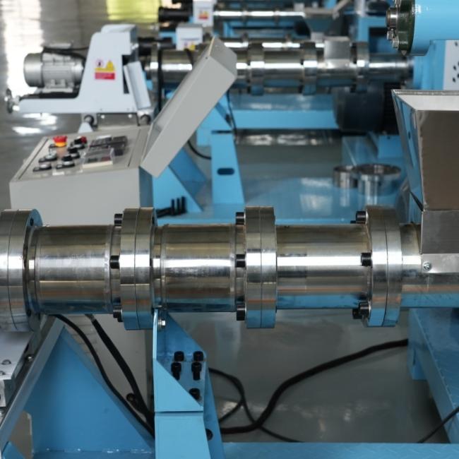 Fish Farming Feed Extruder Floating Fish Feed Pellet Machine