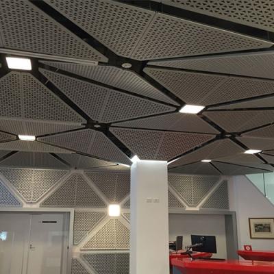 China Aluminium Uitgebreid netwerk ceilling systeem Te koop