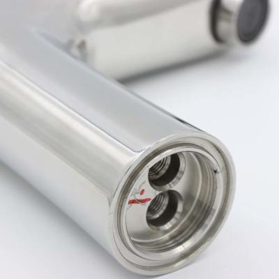 Chine 304 robinets de mélangeur de bassin de salle de bains d'acier inoxydable ont balayé 150mm*140mm à vendre