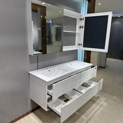 Chine Les Cabinets de salle de bains de flottement de PVC ont reflété la double vanité de salle de bains à vendre