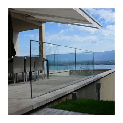 China Ultra clear 25mm aluminium shoe base glass handrail balcony à venda