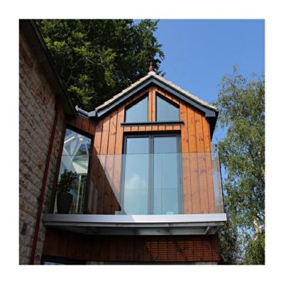 Cina Brushed aluminum u base glass screens for decking modern balcony fence in vendita