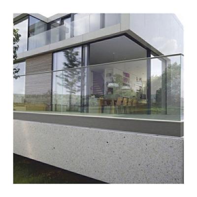China Brushed stainless steel u base glass landing balustrade fence terrace à venda