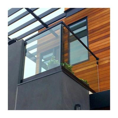 China U channel fence glass balustrade suppliers roof safety rail for sale à venda
