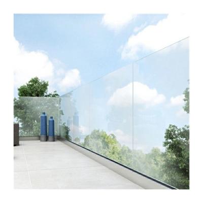 China 10mm aluminium u channel glass fence roof railing à venda
