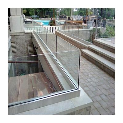 China Aluminum 12mm Tempered Glass Balustrade Design Glass Clamp Te koop