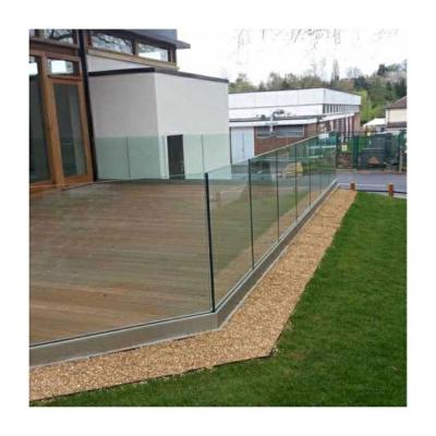 中国 Glass shoe base stainless balcony glass fittings baluster terrace 販売のため
