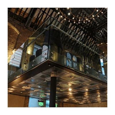 中国 Saudi Arabia glass balustrade standoff brackets tempered glass deck standoff railing price 販売のため