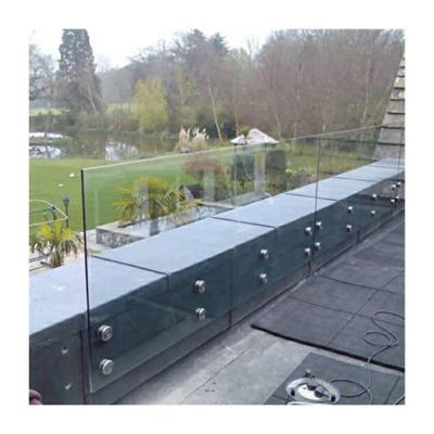 China Trinidad and Tobago standoff glass guardrail metal roof standoff railing Te koop