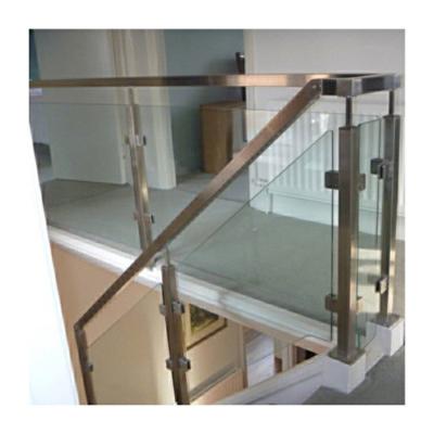 Cina ANSI Z97 glass railings back patio fence tempered safty glass stainless steel balcony railing in vendita