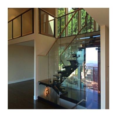 China Double laye glass balustrade deck railing and stairs balustrade online à venda