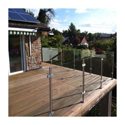 China EN2190 glass balustrades tempered glass deck railing metal and glass deck railing à venda