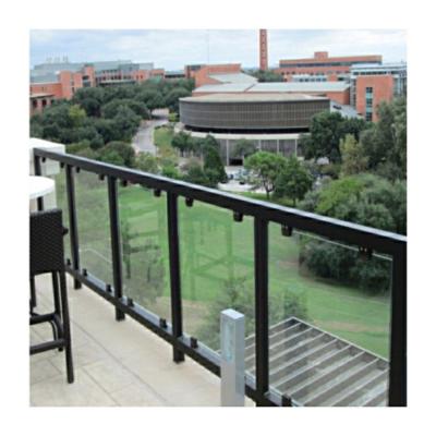 China 12mm glass railing fence roof fiberglass railings à venda
