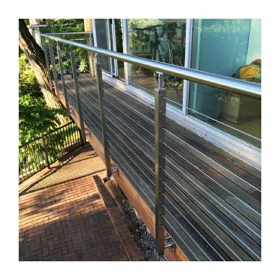 中国 Inside balcony railing metal wire deck railing 16 gauge wire fence 販売のため
