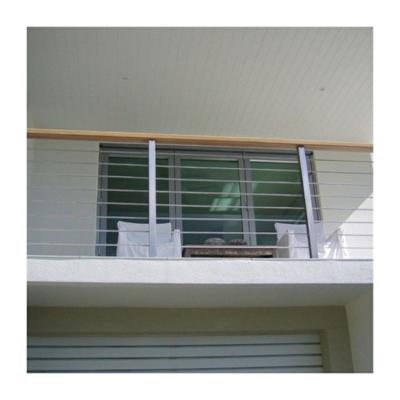 中国 Balcony privacy panel diy cable railing hardware t post and wire fence 販売のため