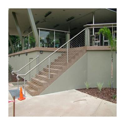 中国 X porch railing deck railing wire cable cost chain link fence with barbed wire 販売のため