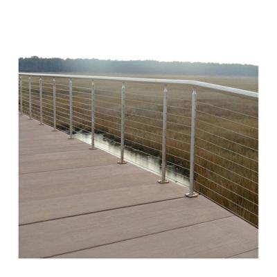 Cina Hog panel deck railing stainless steel cable railing hardware hog wire garden fence in vendita