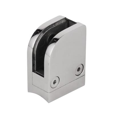 Cina Square Glass Adapter Balcony Glass Railing Clip Handrail Clamps 45*45 Mm Clamps Clip in vendita