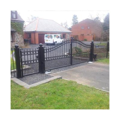 Cina Home Decorative Security House Main Designs High Quality Wrought Iron Gate Design Galvanized Iron Metal Gates in vendita